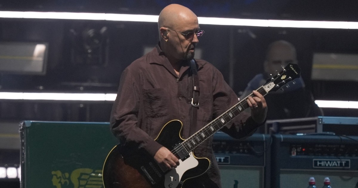 Rákot diagnosztizáltak az Oasis gitárosánál: fontos bejelentést tett ...